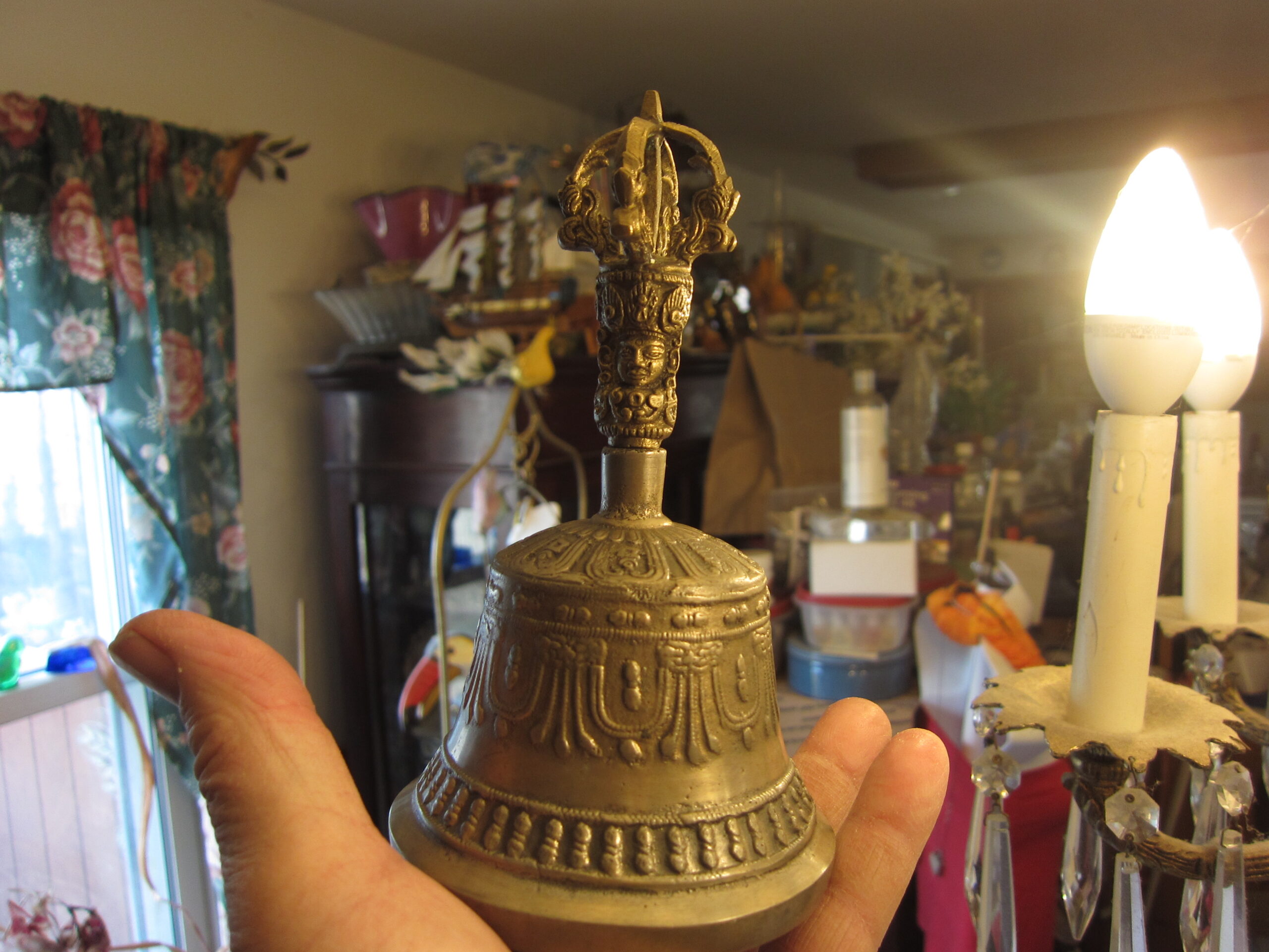 Fine Tibet Tibetan Bronze Temple Hand Bell