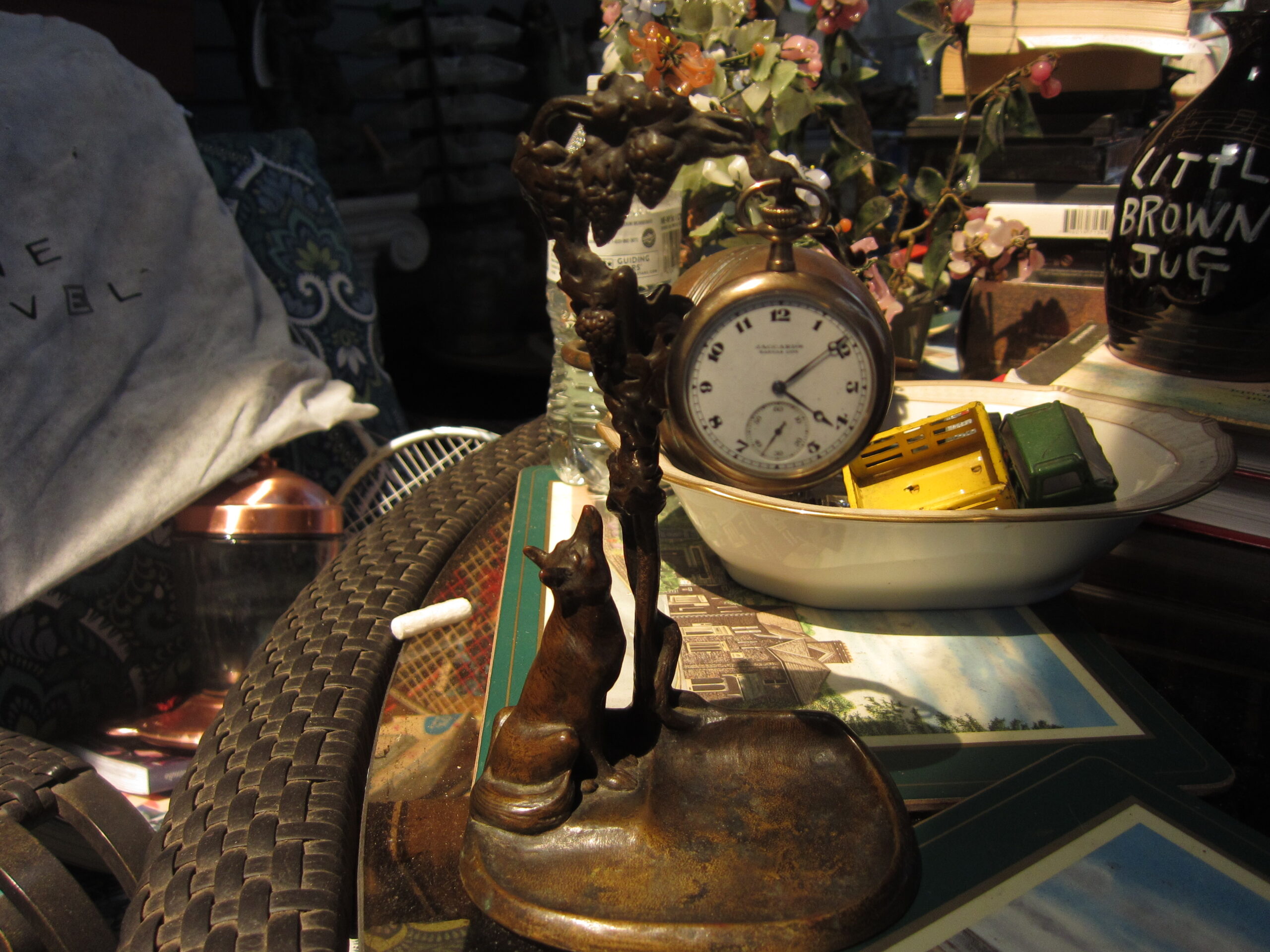 Bronze Aesos Fable Story Fox & Grape Pocket Watch Holder